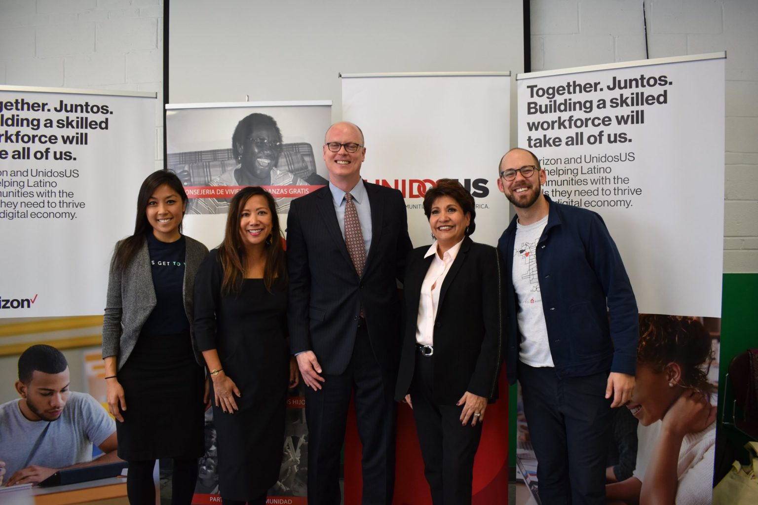 Cara Connects Brings Latinos @ Work to Chicago - Cara Collective